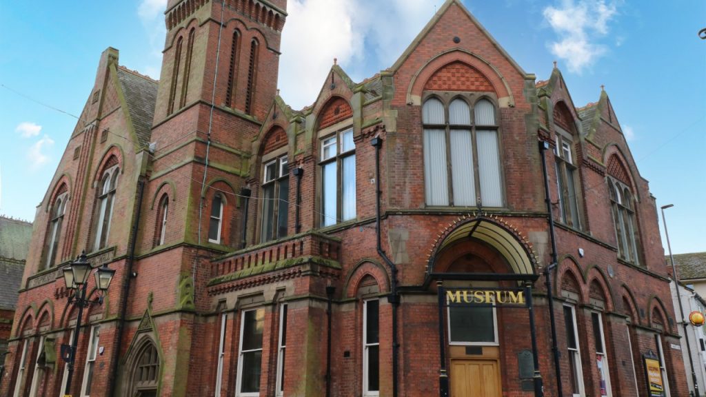 Chesterfield Local Area Guide - What To Do - Pinewood Properties